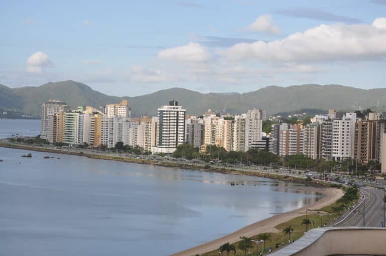 Florianópolis Travel Guide: Why This Island Is Addictive - Brazil City ...